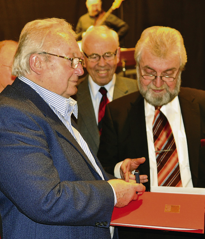 „Partei ergreifen ist immer zeitgemäß“ - N-LAND