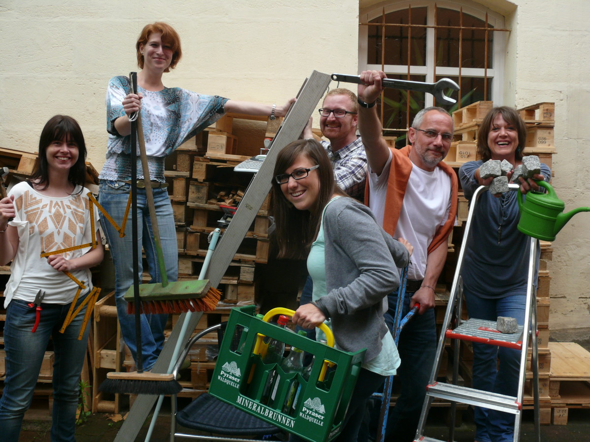 Rent a redakteur: Wir machen Ihren Job! - N-LAND