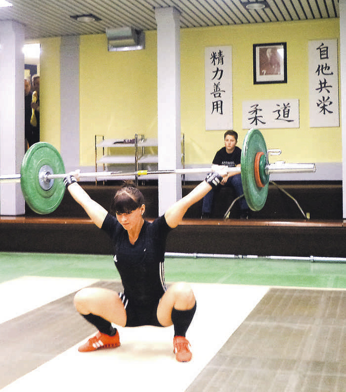 Weibliche Hilfe für starke Männer - N-LAND