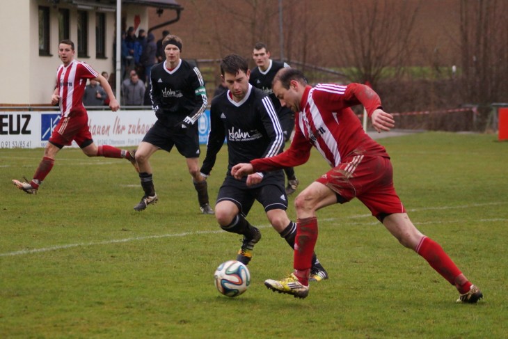 Minimalist SK Lauf II baut mit 1:0 Tabellenführung aus - N-LAND