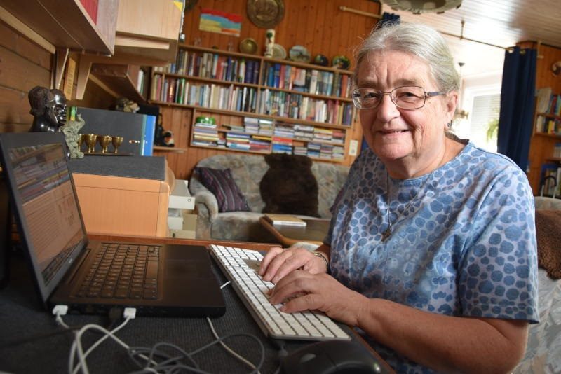 Bei der Erzählerin Ruth Bär - N-LAND