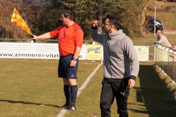 Winkelhaid prüft den Primus - N-LAND