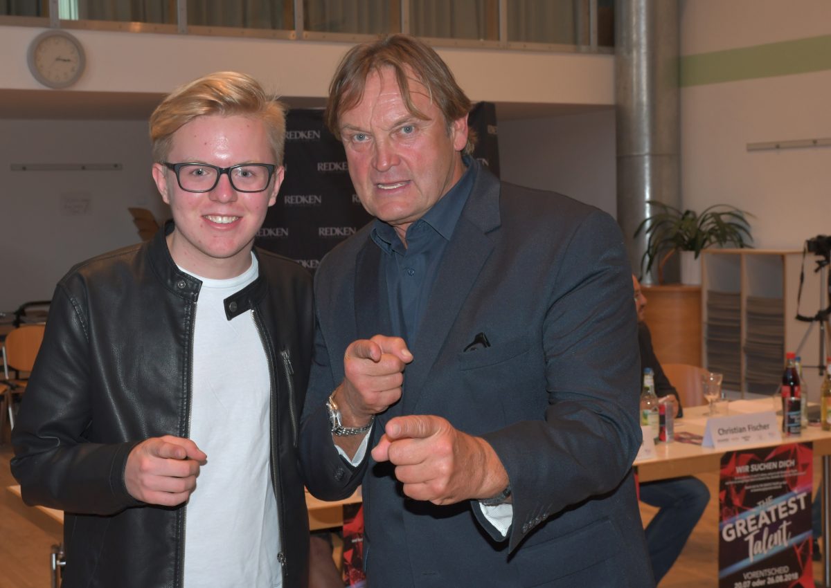 Promi-Bodyguard in der Jury - N-LAND