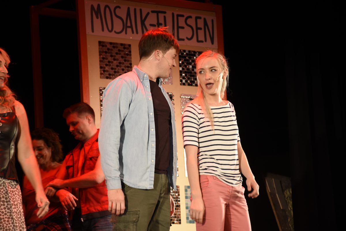 "Hammerfrauen" zeigen es den Männern - N-LAND