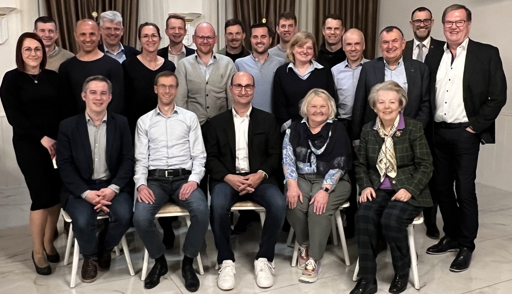 Jahresversammlung der CSU Burgthann: Alwin Silberhorn bleibt im Amt - N ...